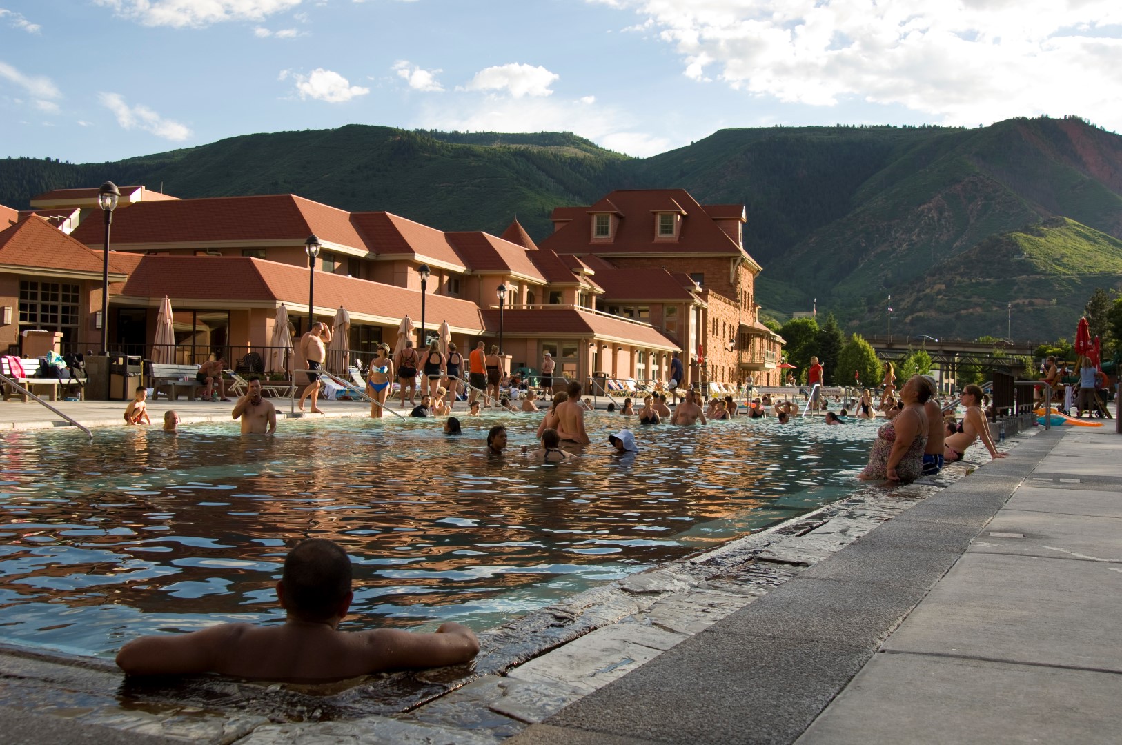 Hooked on Hot Springs | Newsroom for Glenwood Hot Springs