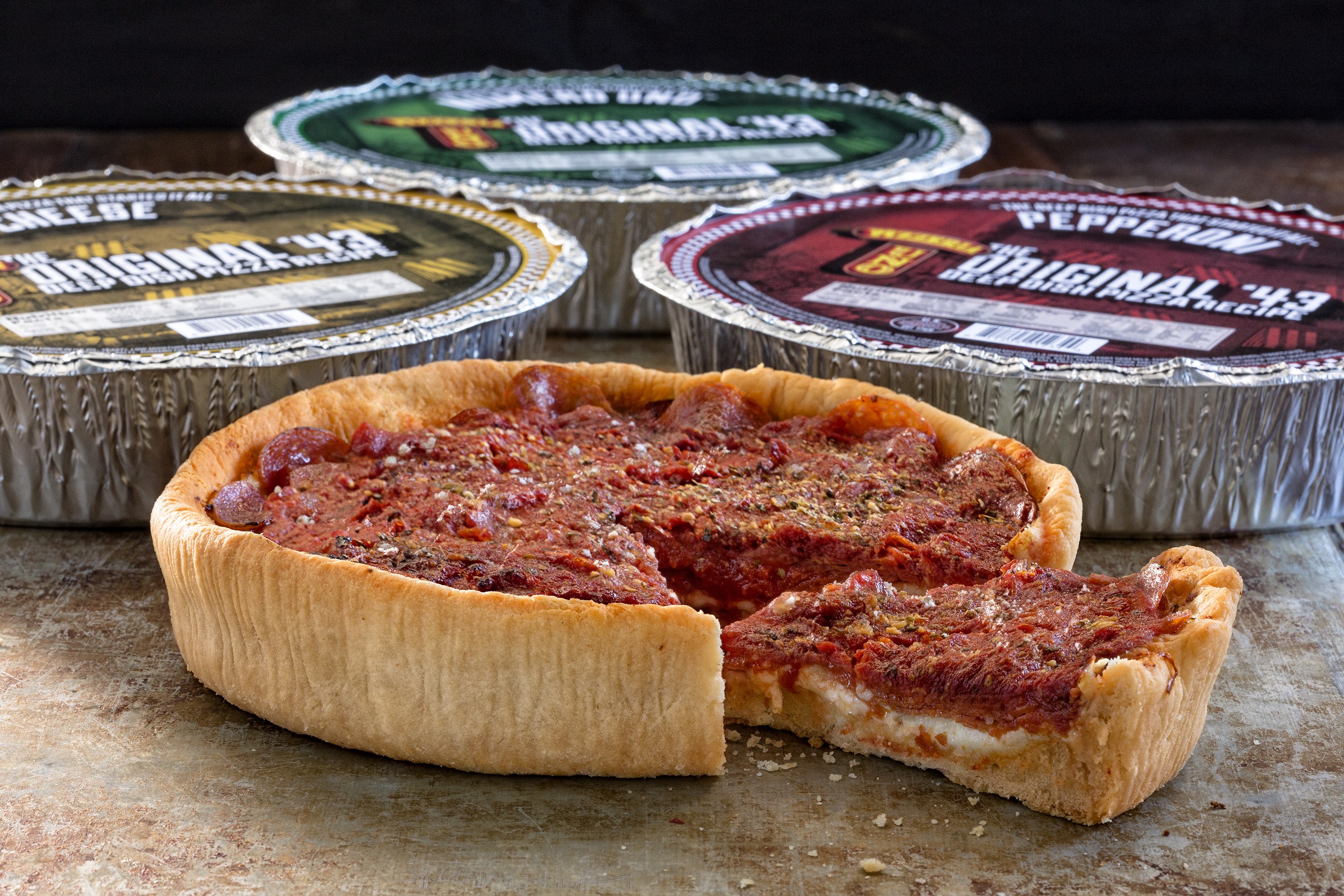 Pizzeria Uno Enters E Commerce Pizza Market With The Original 43 Deep